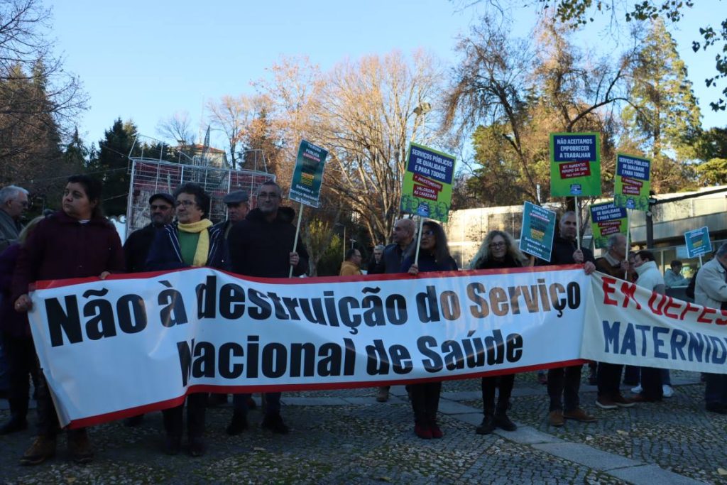 Tribuna Pública pela saúde na Guarda - Rádio Altitude