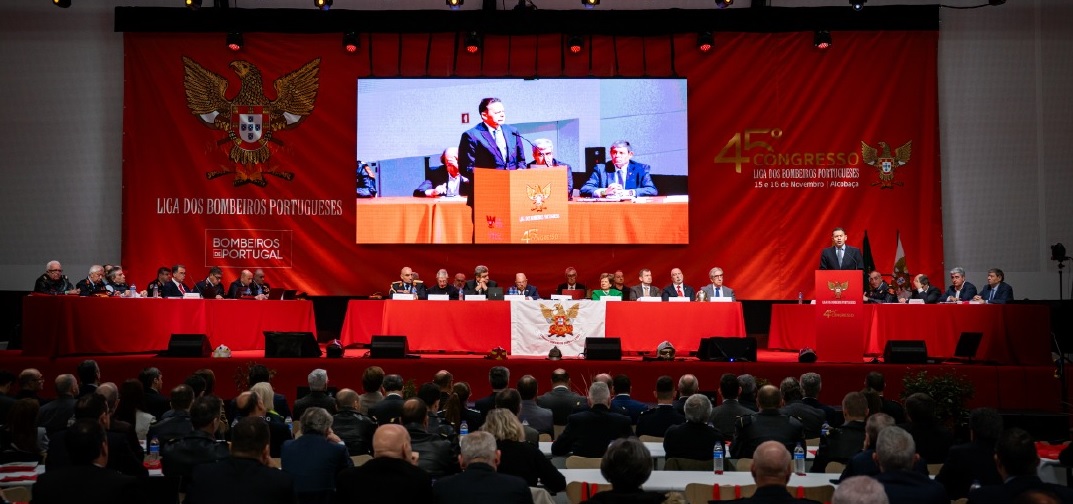 Primeiro-ministro anuncia que bombeiros vão ter comando operacional na ...